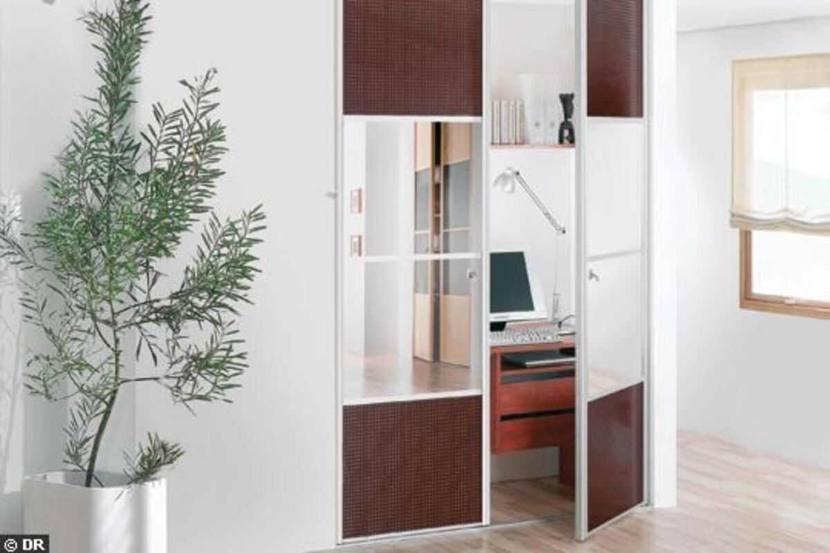 Astucieux, ce bureau bien caché - Côté Maison